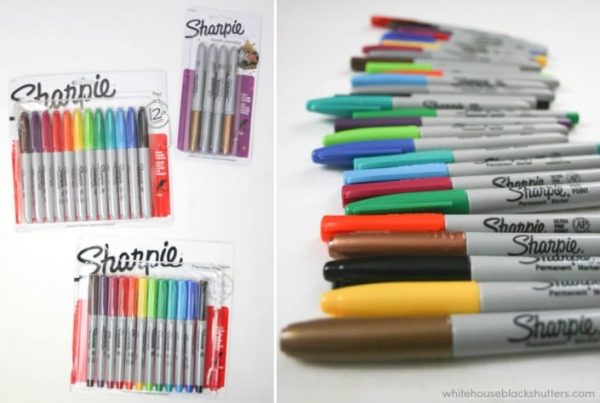 DIY Sharpie Letter Garland with Free Printable - white house black shutters